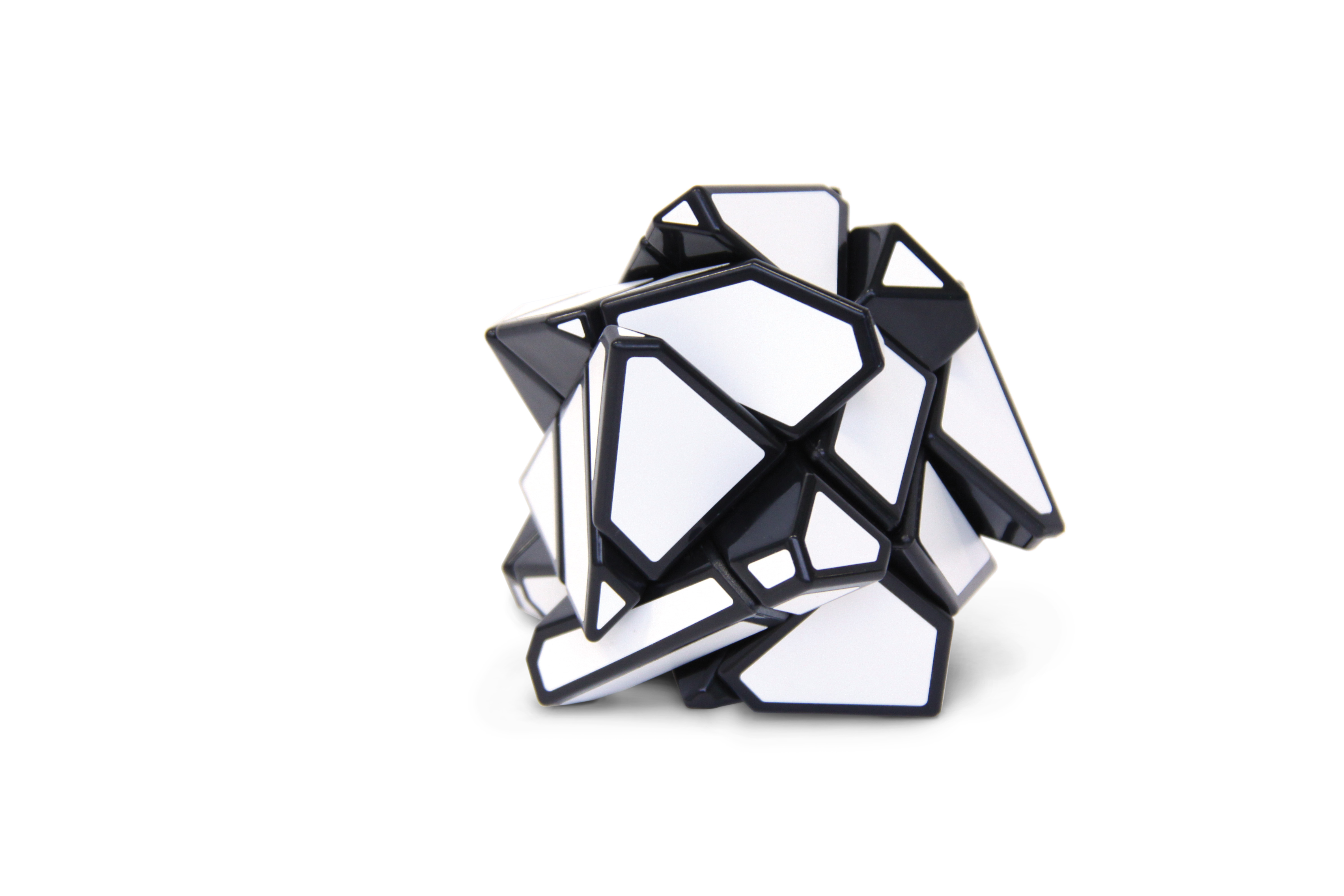 Ghost Cube – Recent Toys Int.